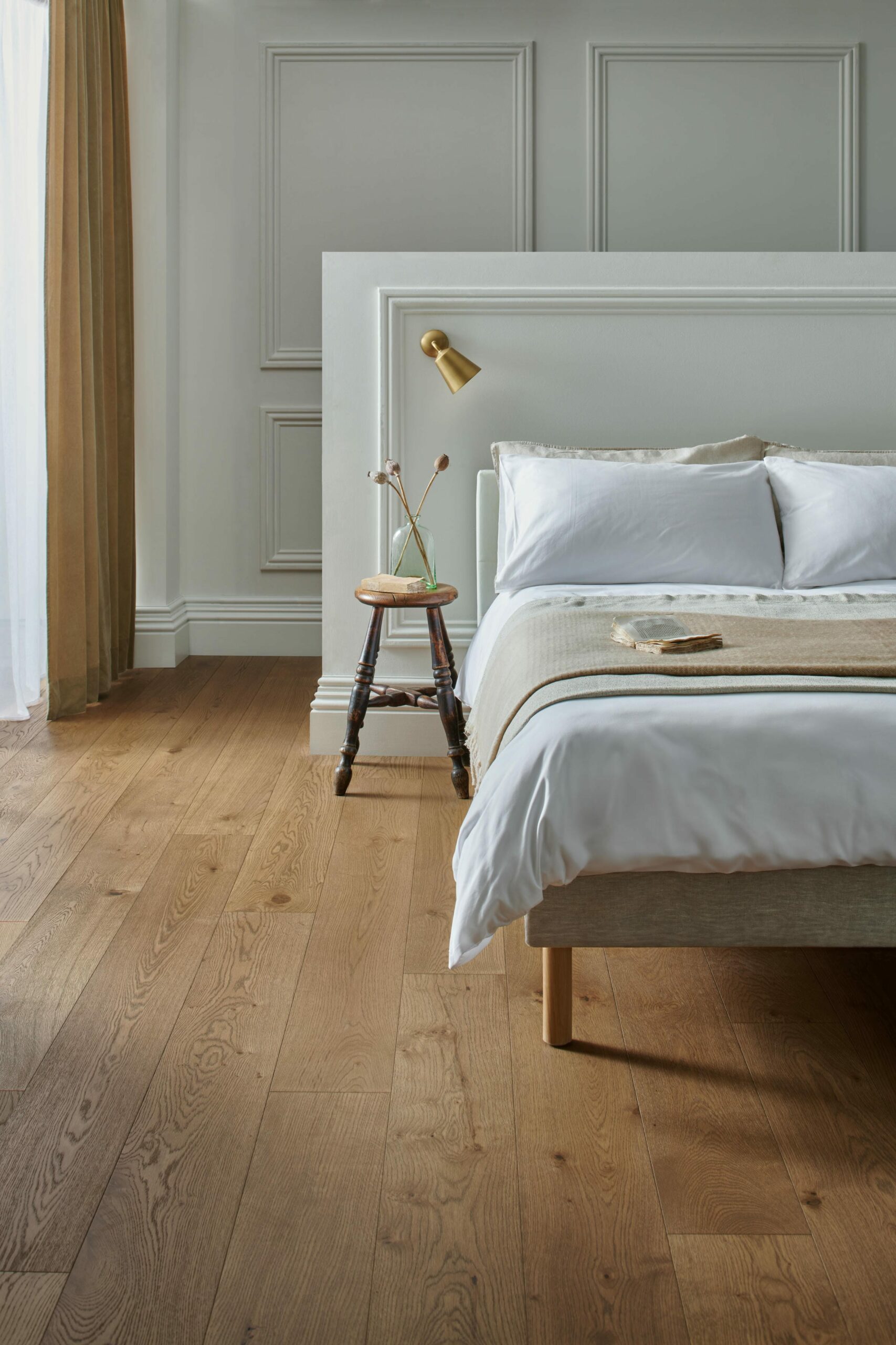 Stonehaven Stream Oak Engineered Wood Flooring Knotistry